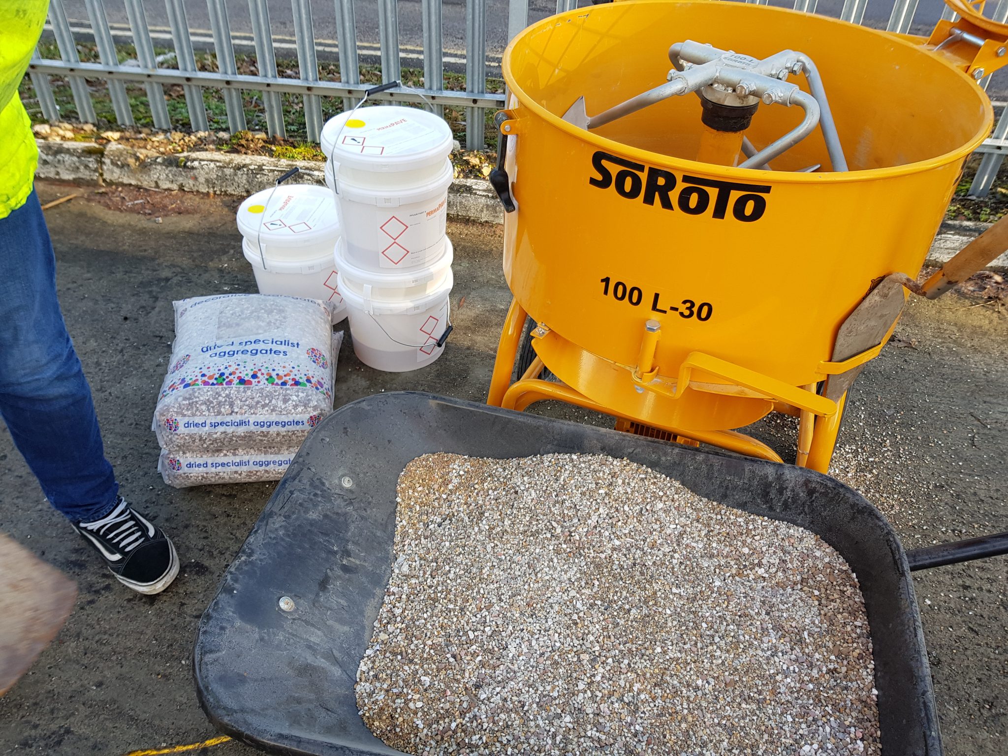 SoRoTo 100L Forced Action Mixer | 230/110v | GCL Products